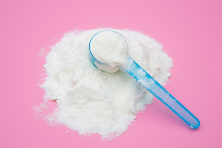 Ready-To-Feed Or Powdered Infant Formula? | baby gooroo